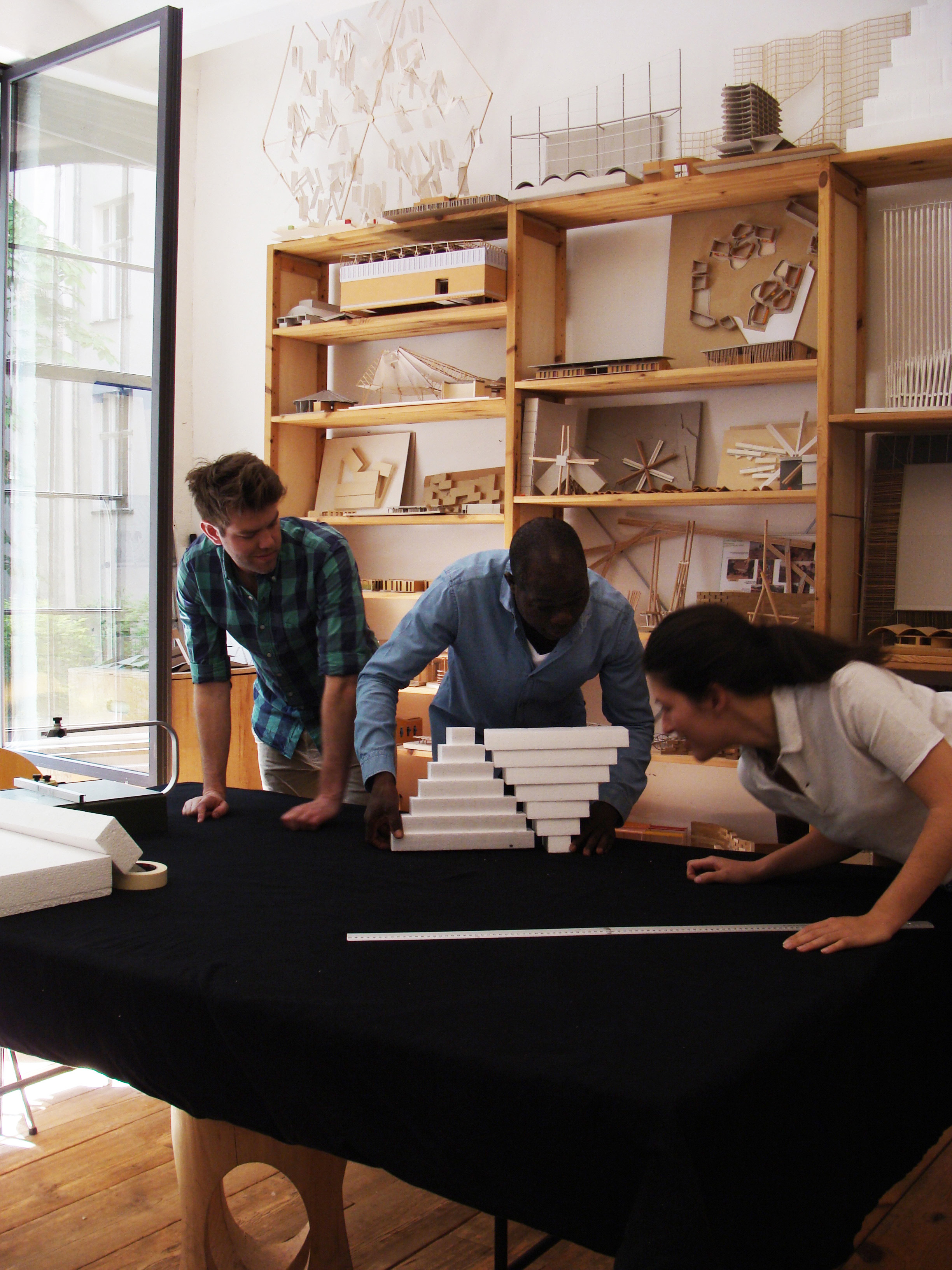 VALERIA’S PASSION – BACKGAMMON BEAUTY